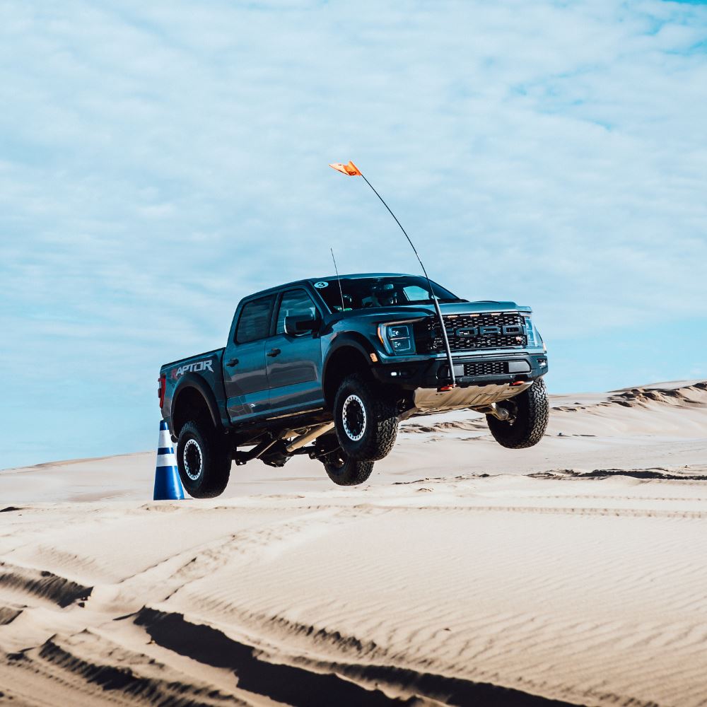 Raptor R: Ultimate GT Car