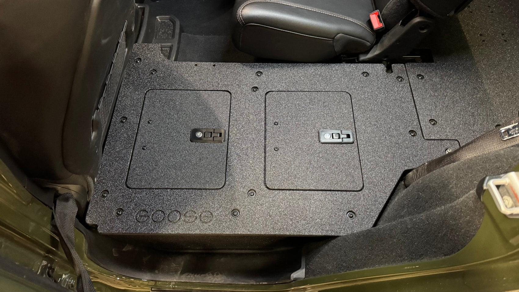 Jeep Wrangler 2018-Present JLU 4 Door - Second Row Seat Delete Plate S