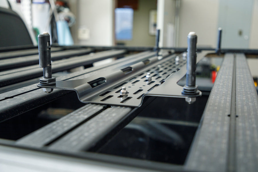 Overland Kitted Universal MAXTRAX® Mounting Plate – Mount to Almost ...