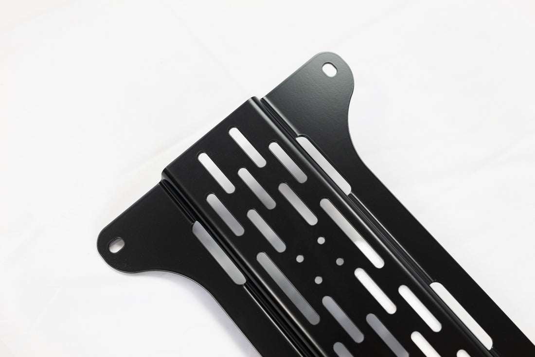 Overland Kitted Universal MAXTRAX® Mounting Plate – Mount to Almost ...